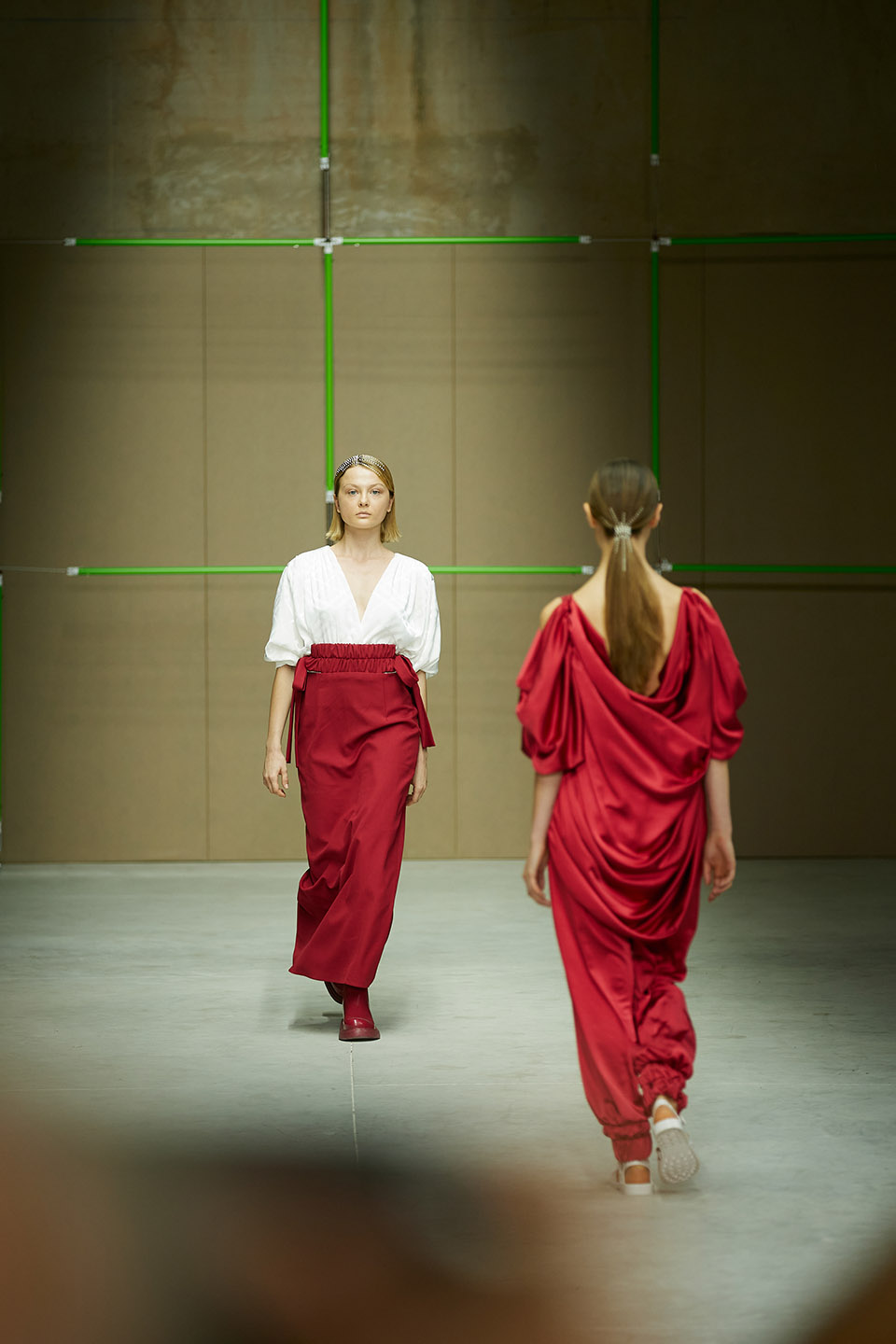 Backstage BUZINA SS23 at ModaLisboa Oasis – ZootMagazine