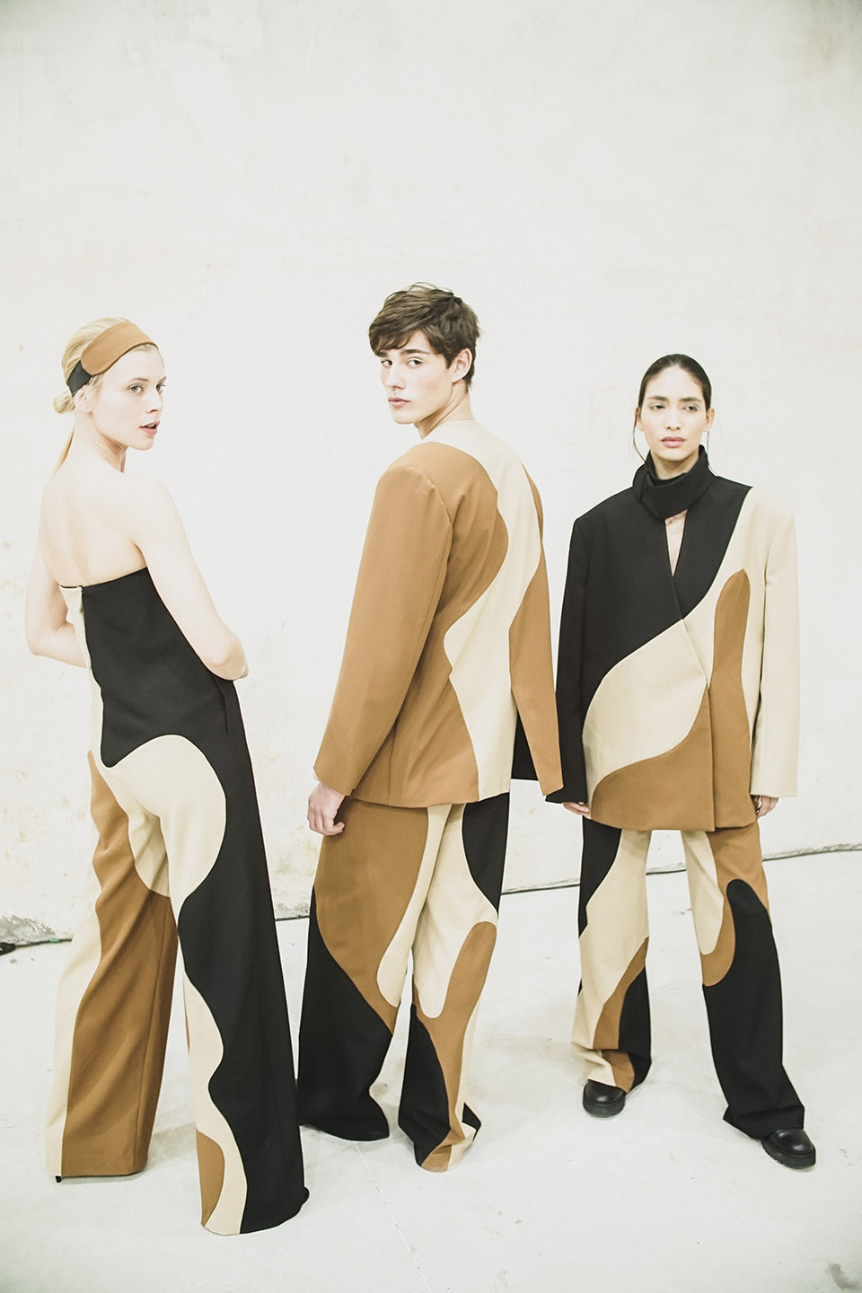 Backstage at LUIS CARVALHO AW23 at ModaLisboa Core – ZootMagazine